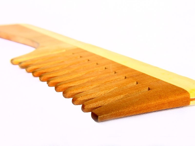 High-Quality packaging for your comb product!